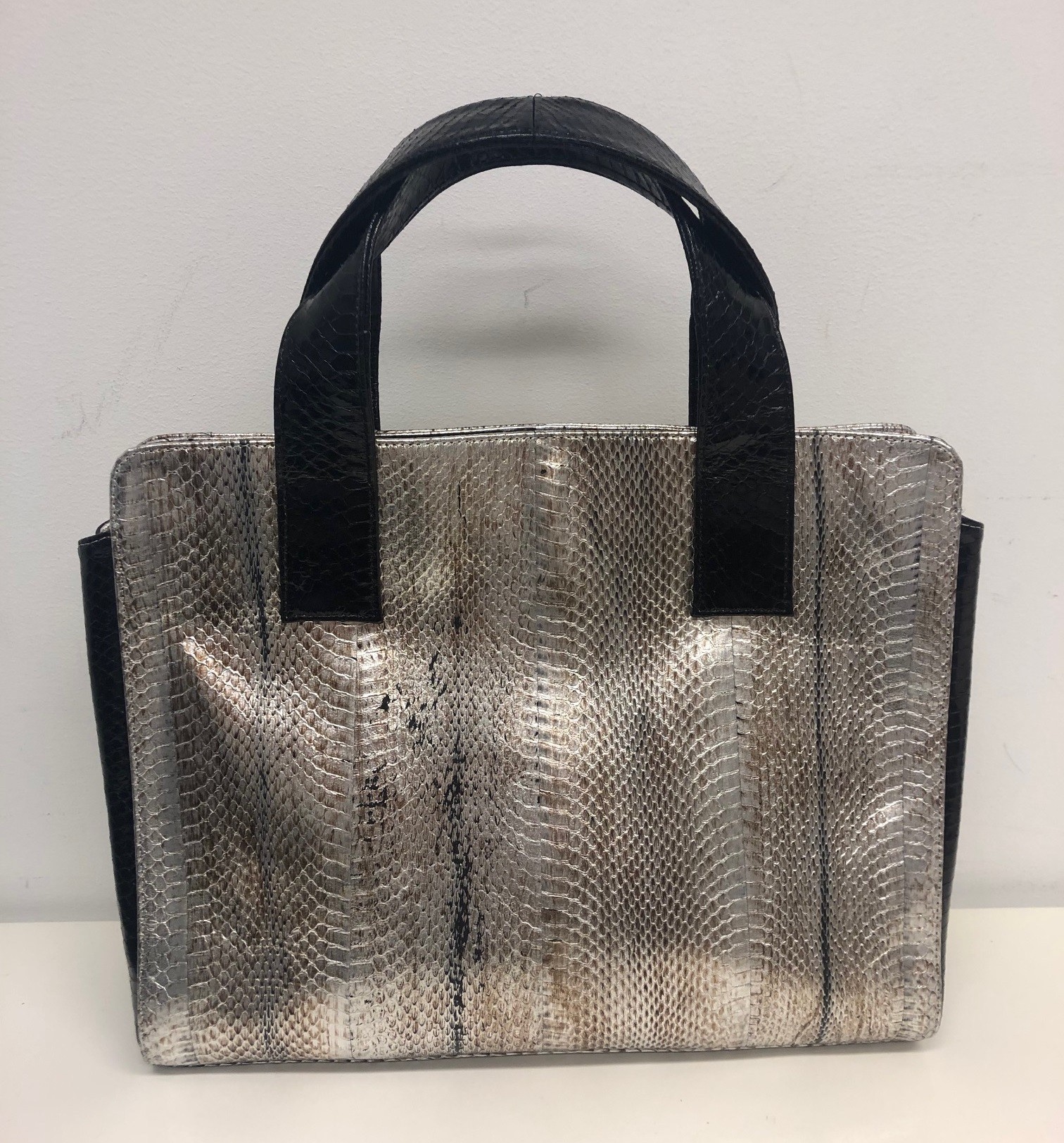 Home - Shop Snakeskin Handbags